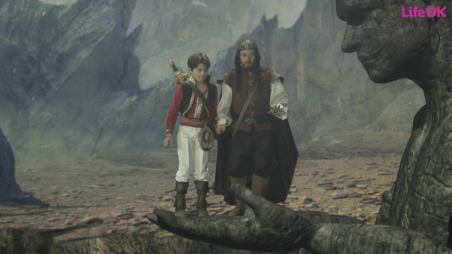 Watch The Adventures Of Hatim Episode 3 on JioHotstar