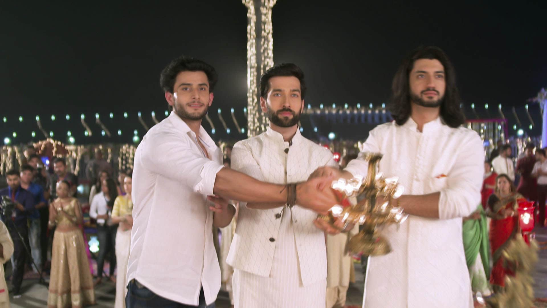 Watch priyamanasam All Episodes | Watcho