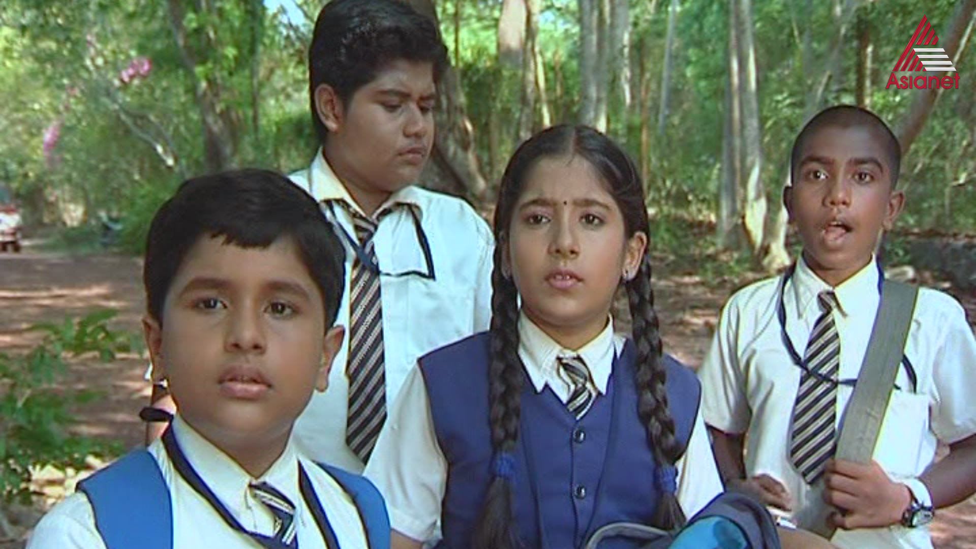 Watch Balaganapathy S12 Episode 16 on JioHotstar