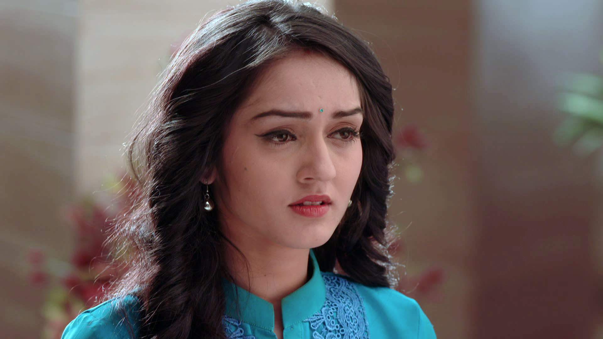 Watch kodala-kodala-koduku-pellama only on Watcho