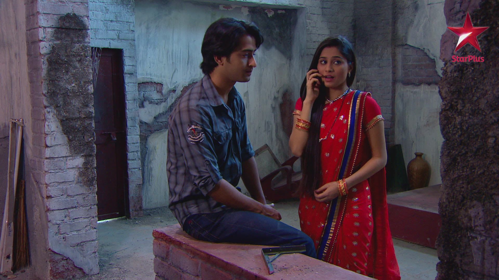 Watch NAVYA - Naye Dhadkan Naye Sawaal Episode 20 on JioHotstar