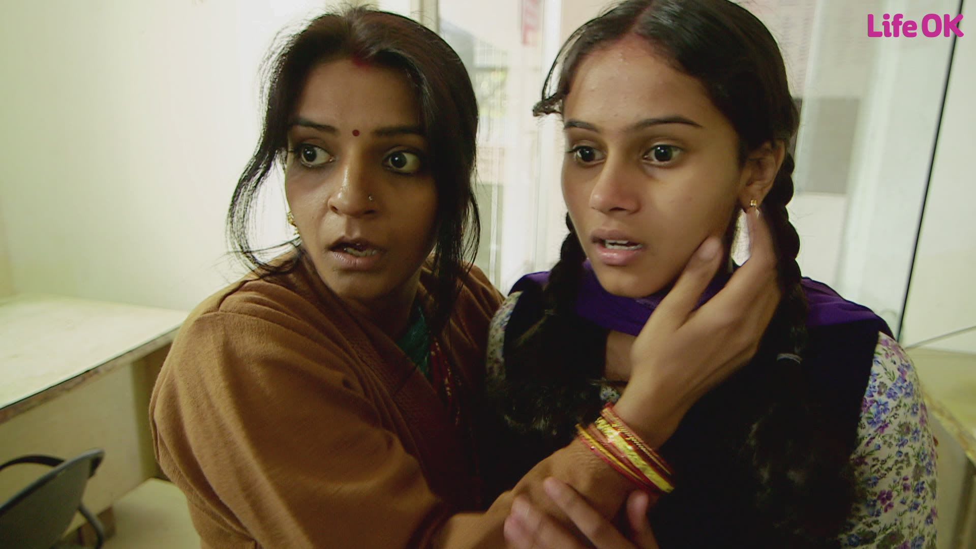 Watch Savdhaan India S40 Episode 34 on JioHotstar