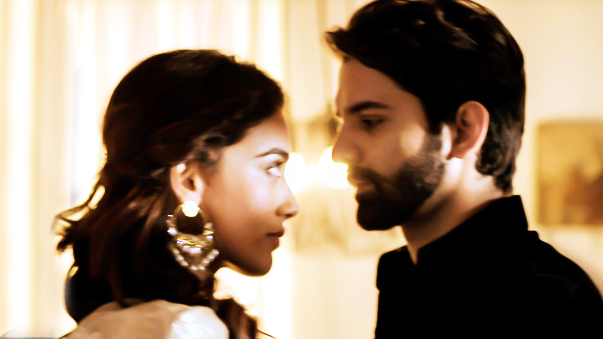Watch Tanhaiyan S1 Episode 3 on JioHotstar