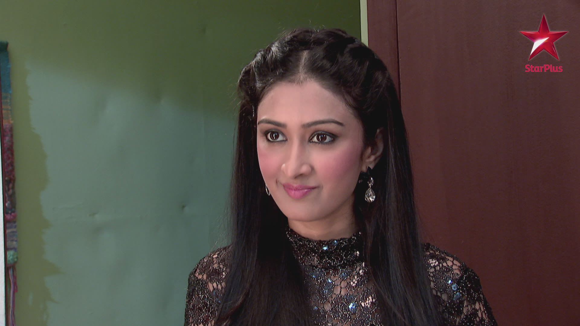 Watch Gunjan locks up Geet Online