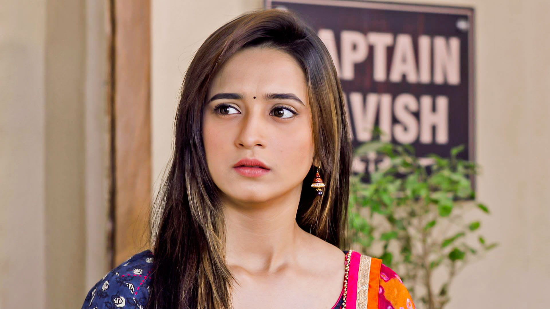 Watch Jana Na Dil Se Door S8 Episode 11 on Disney+ Hotstar