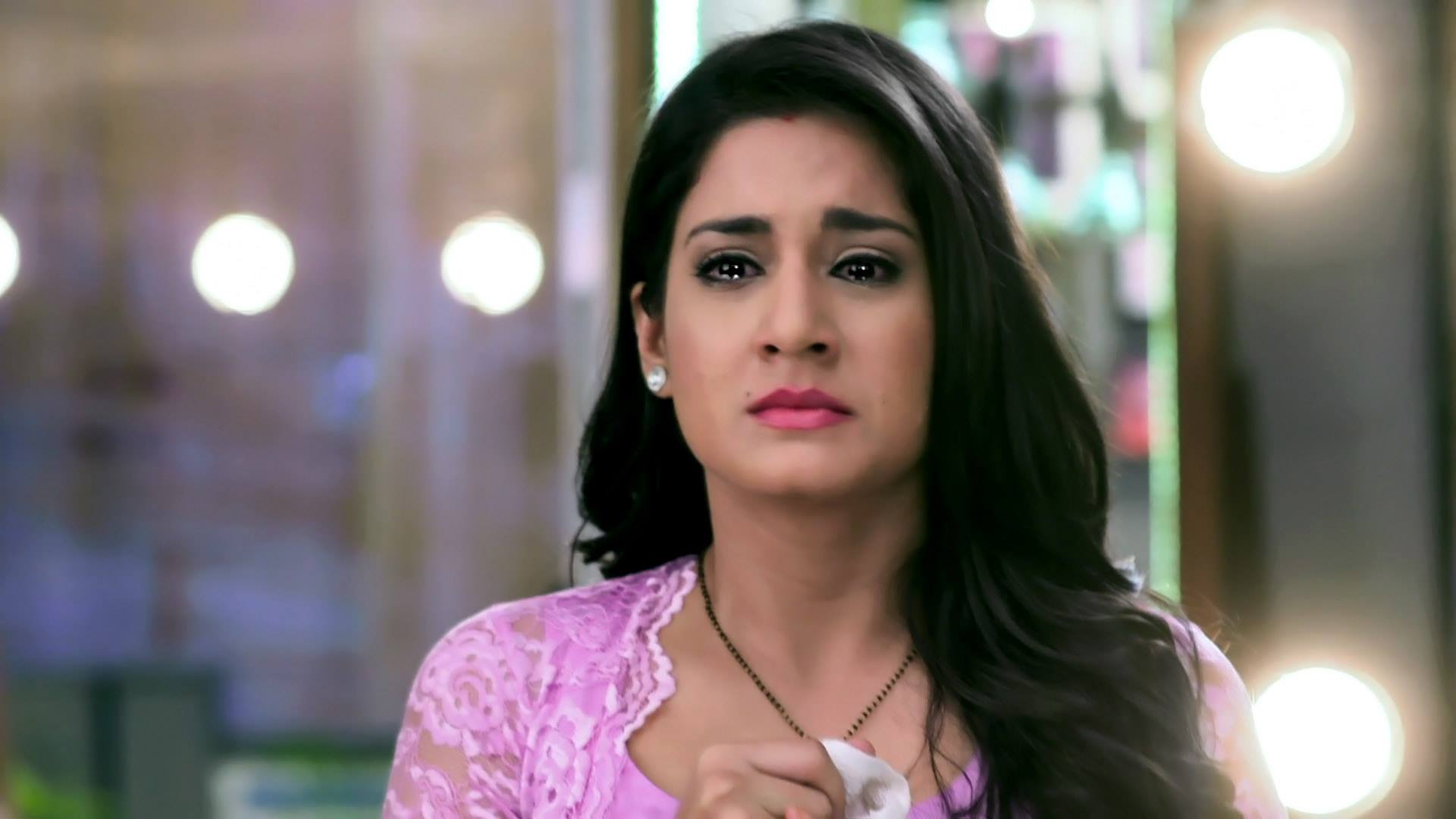 Watch Avni Makes a Big Sacrifice Online