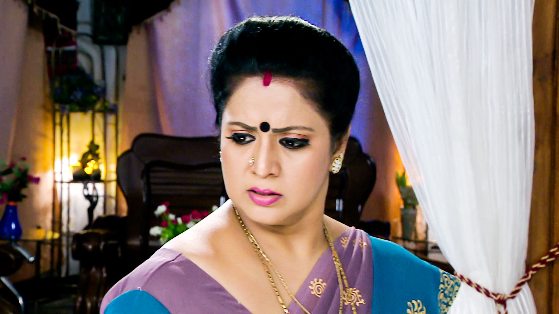 Watch Chandanamazha S23 Episode 17 on JioHotstar