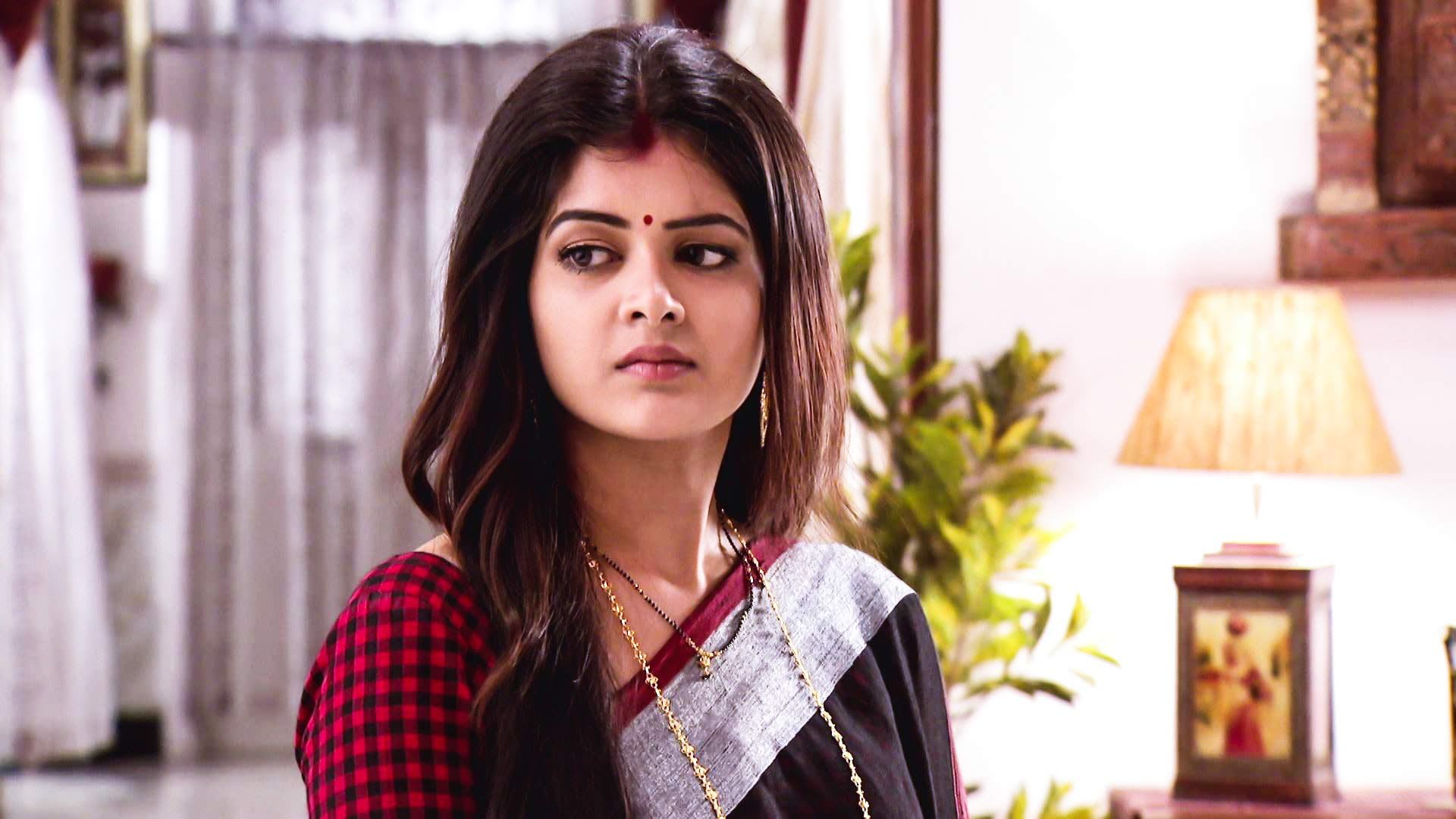 Watch Iman Upsets Ranajay? Online