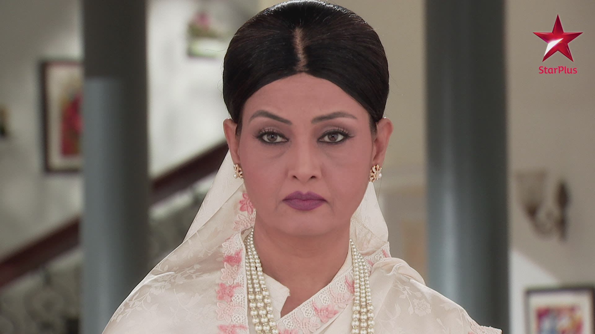 Watch Suhani Si Ek Ladki S11 Episode 12 on JioHotstar