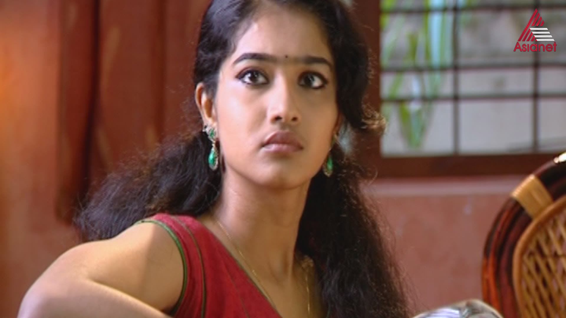 Watch Parasparam S2 Episode 28 on JioHotstar