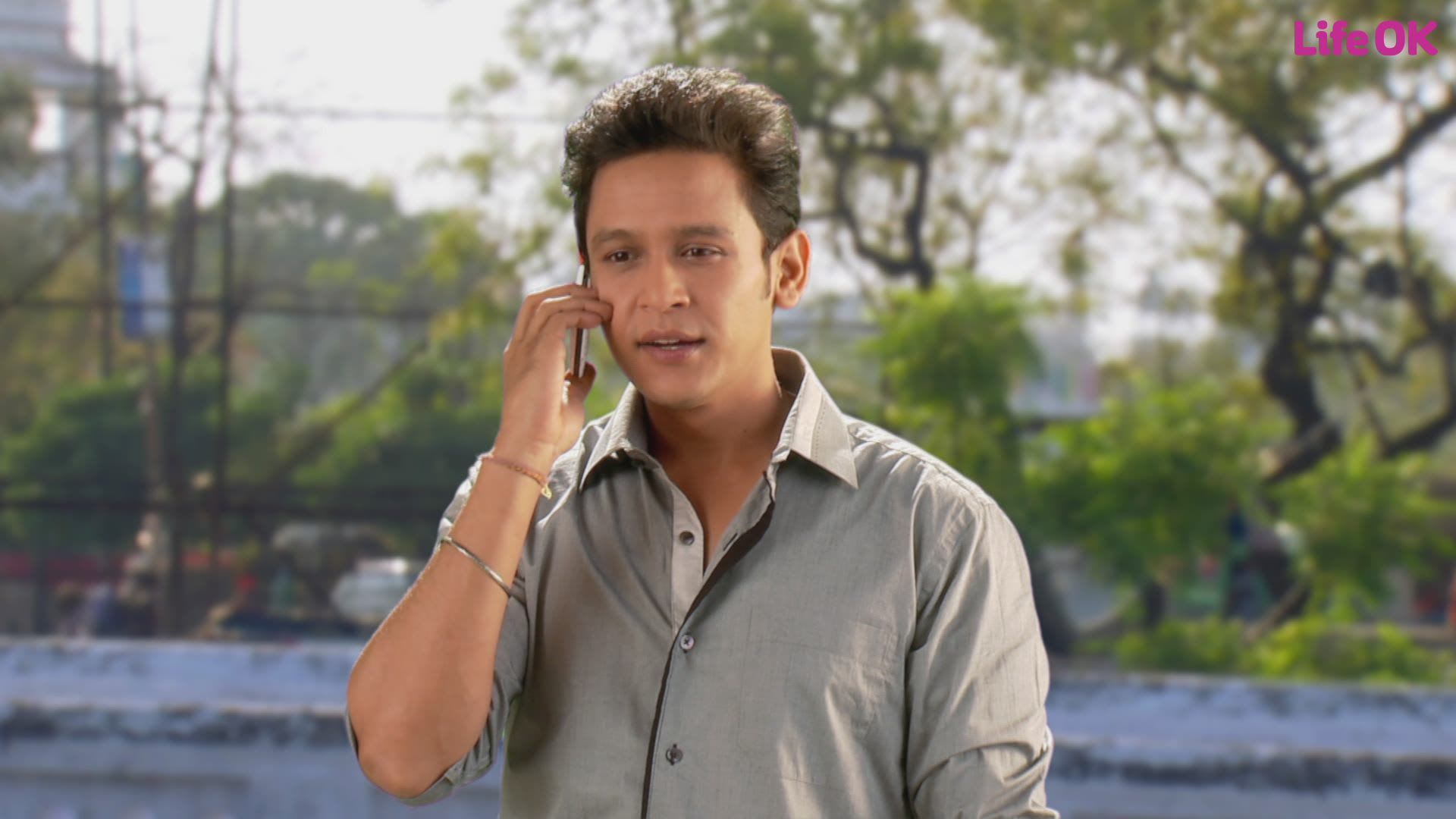 Watch Baawre: Chal Jahan Chalen Mann Ke Paav Re S3 Episode 9 on JioHotstar