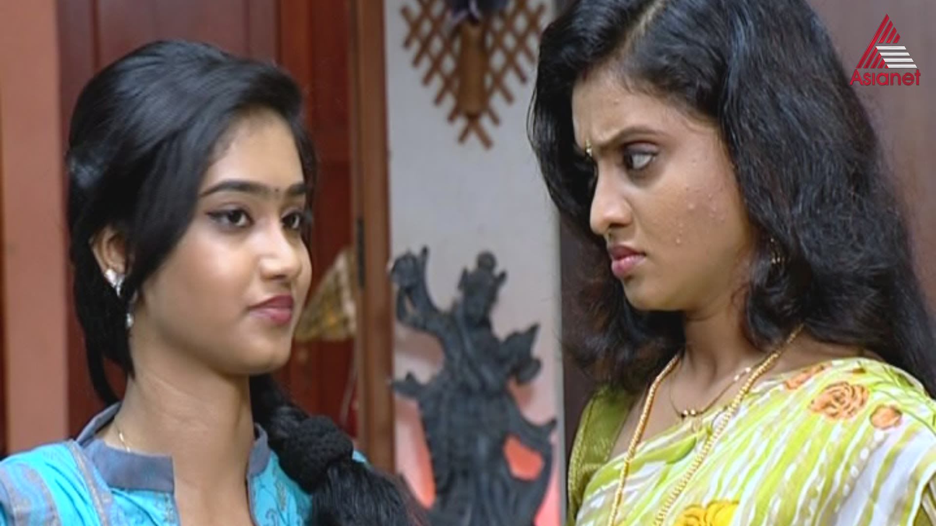 Watch Parasparam S4 Episode 24 on Disney+ Hotstar