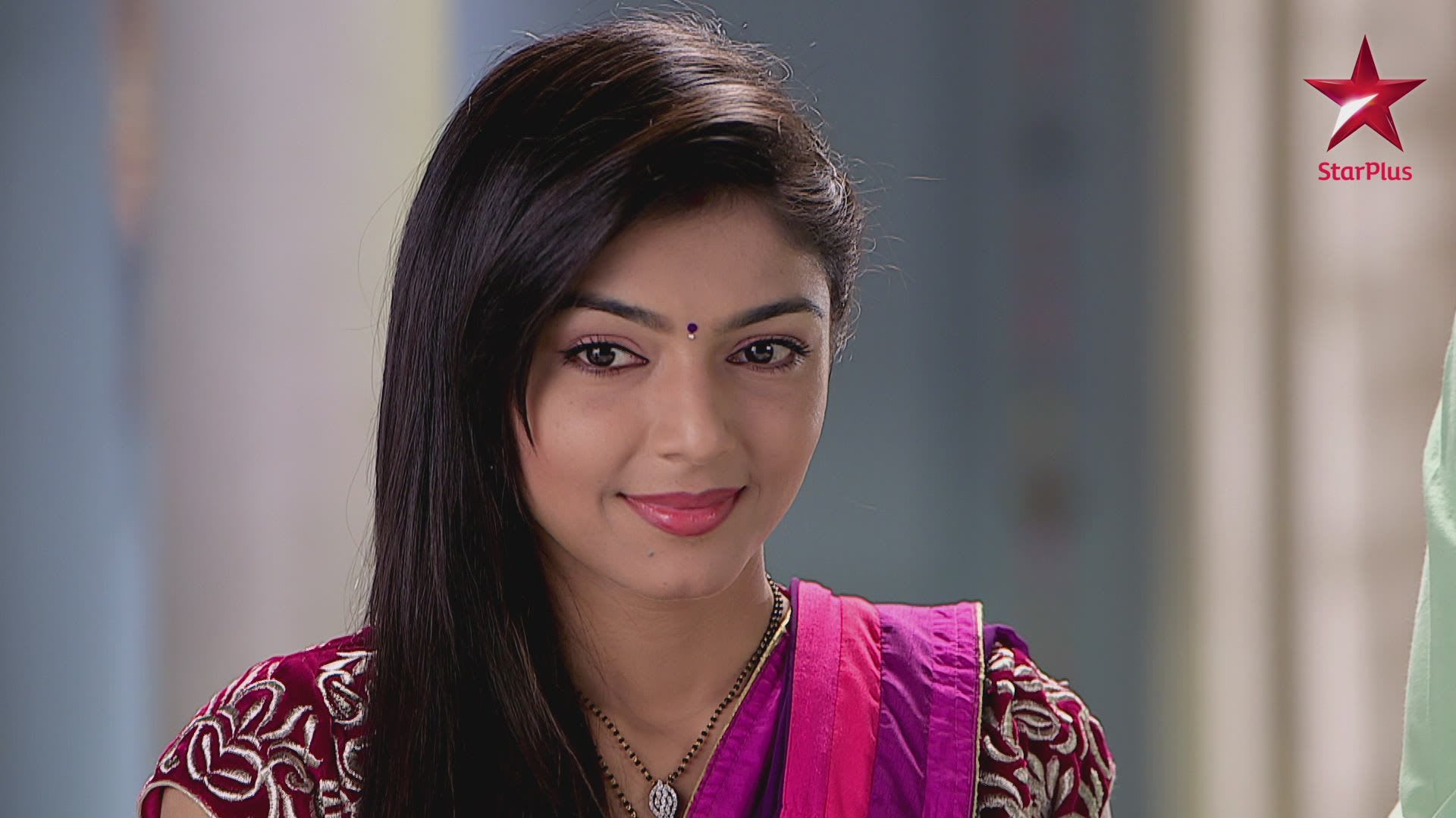 Watch Vaishali's plan against Panchi Online