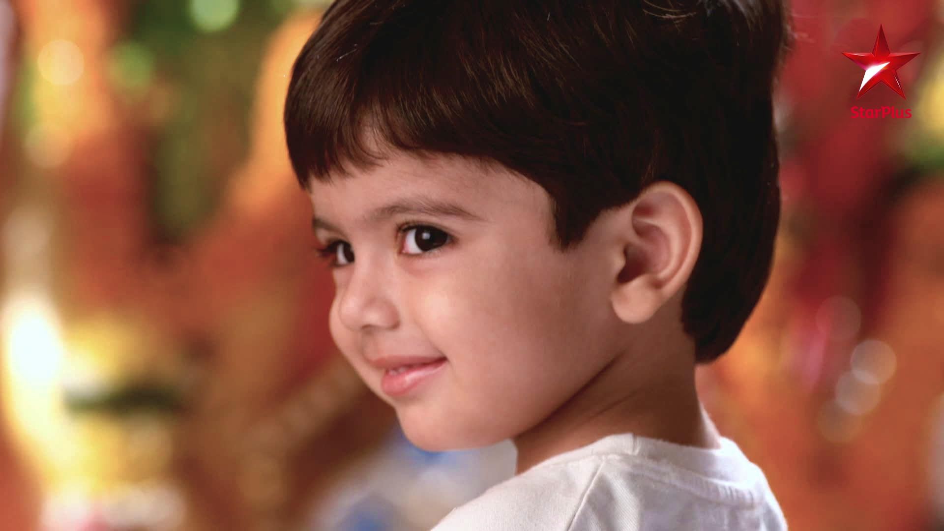 Stream diya-aur-baati-hum Online | Watcho