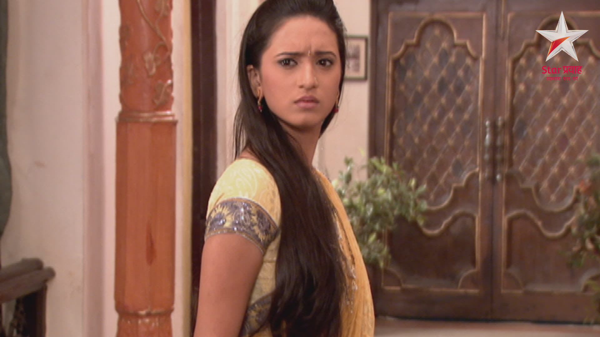 Watch Devyani S3 Episode 14 on JioHotstar