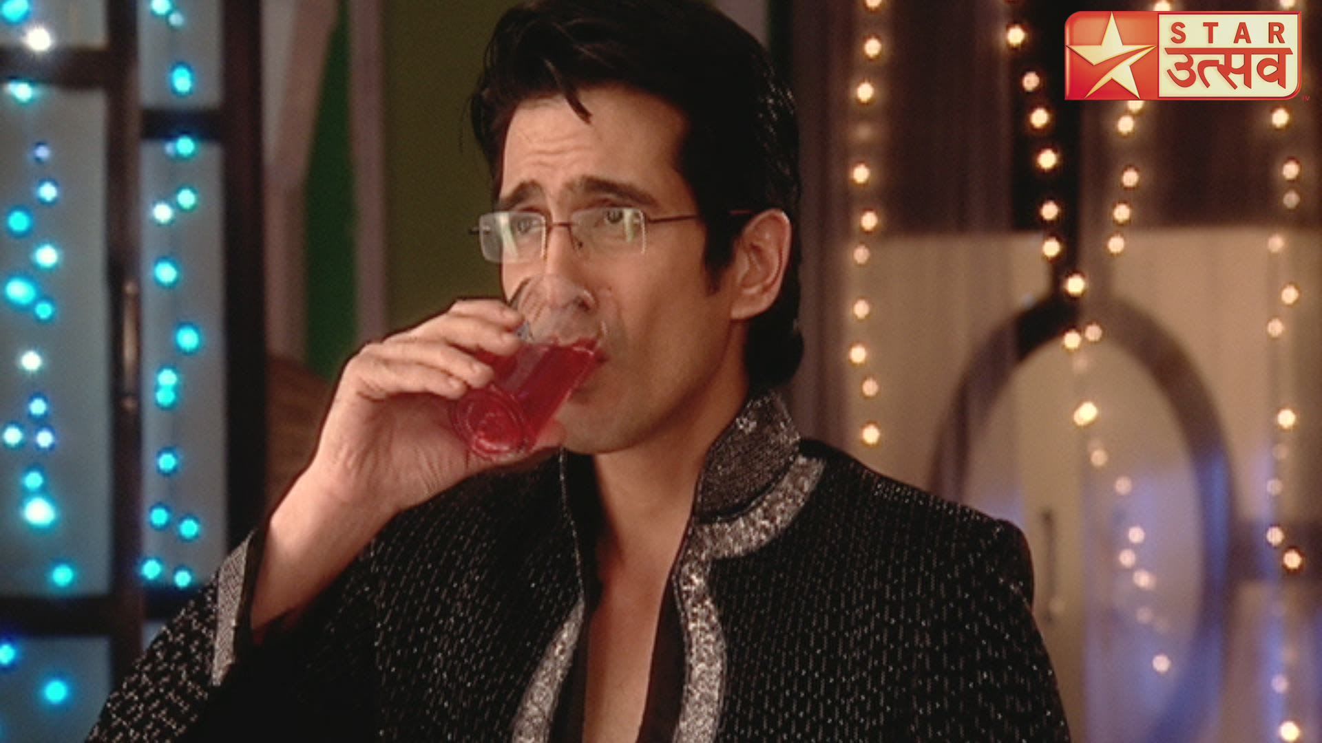 Stream Dev Drinks Alcohol Season 9 Episode 14 – Dev Drinks Alcohol on Hotstar