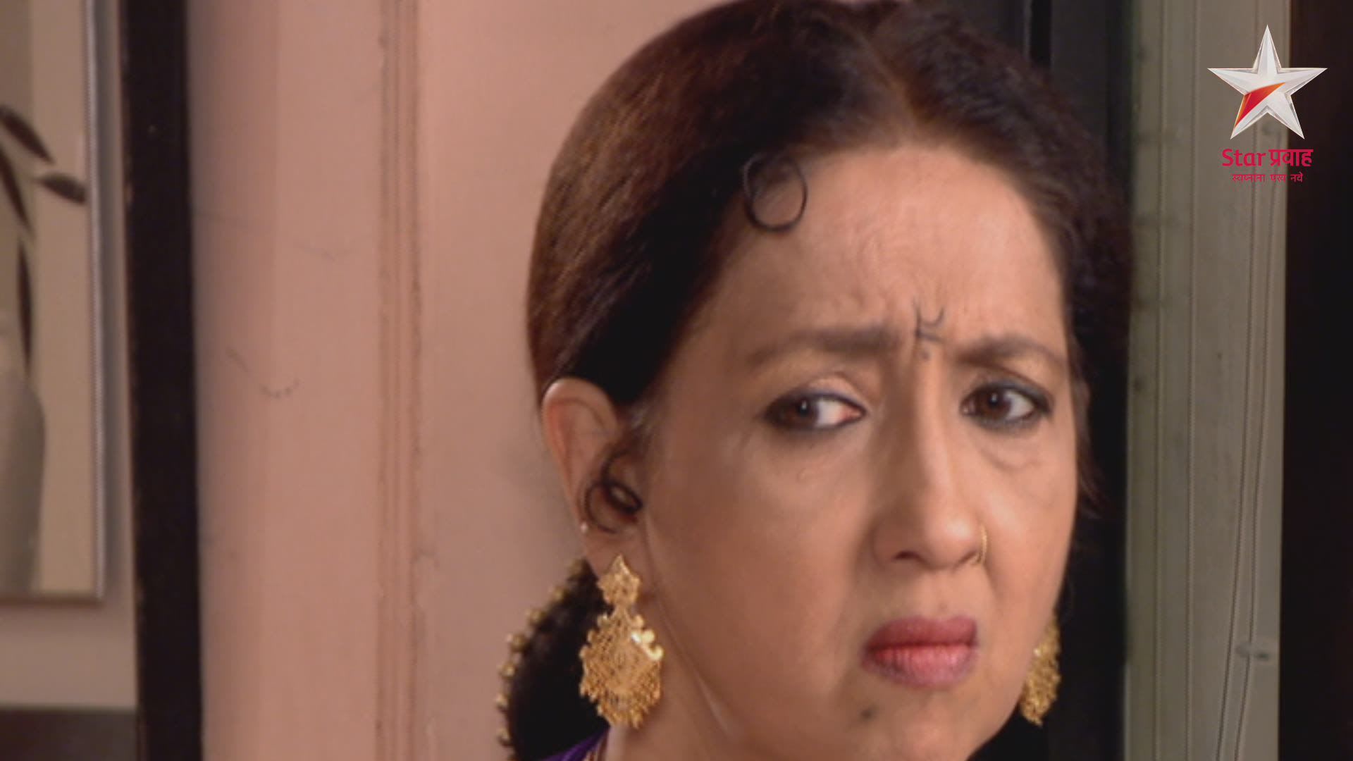 Watch Devyani S5 Episode 40 on JioHotstar