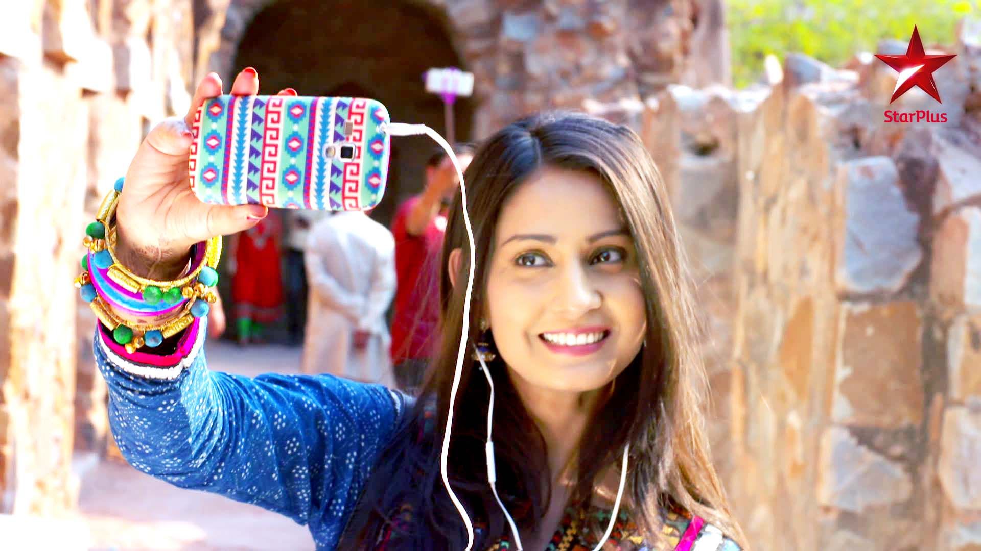 Watch Humko Tumse Ho Gaya Hai Pyaar Kya Karein Episode 1 on JioHotstar