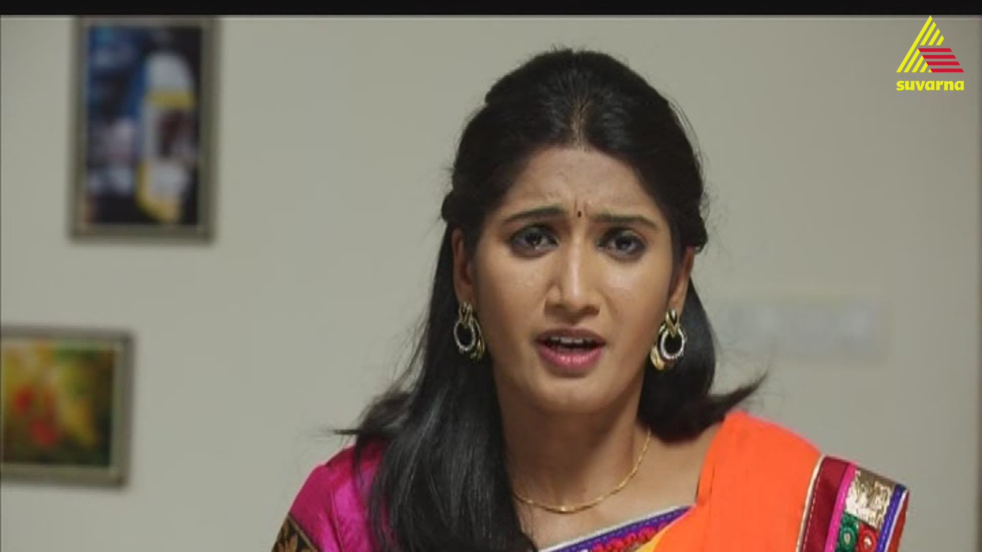 Watch Gowtami reveals the truth Online