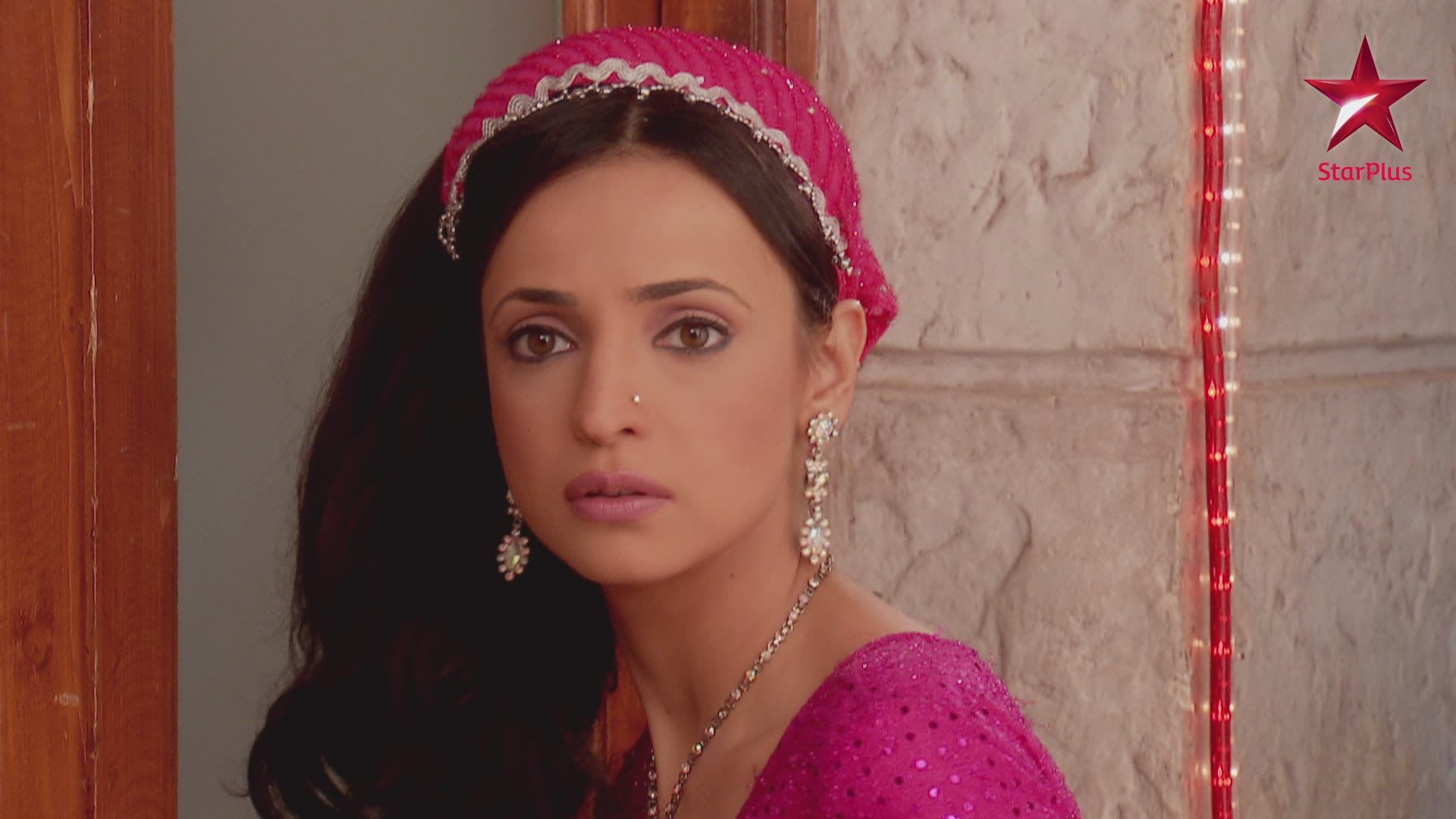 Watch Iss Pyar Ko Kya Naam Doon S5 Episode 28 on JioHotstar