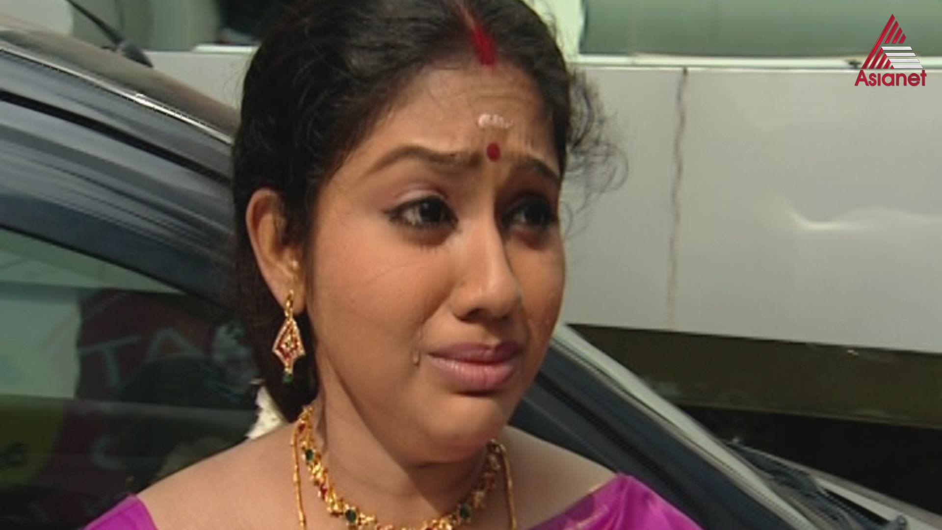 Watch Chandanamazha S3 Episode 23 on JioHotstar