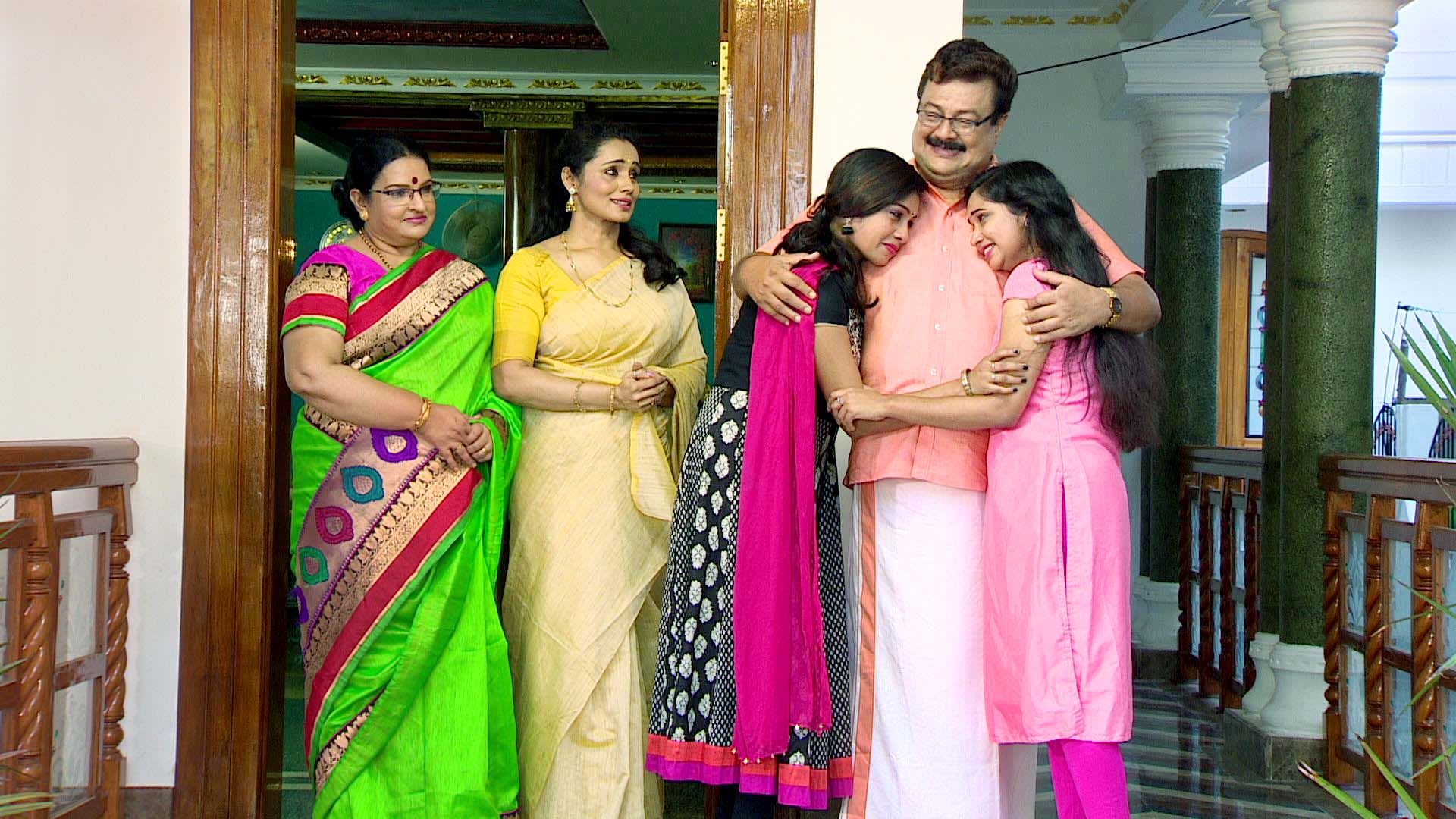 Watch kaanakanmani only on Watcho