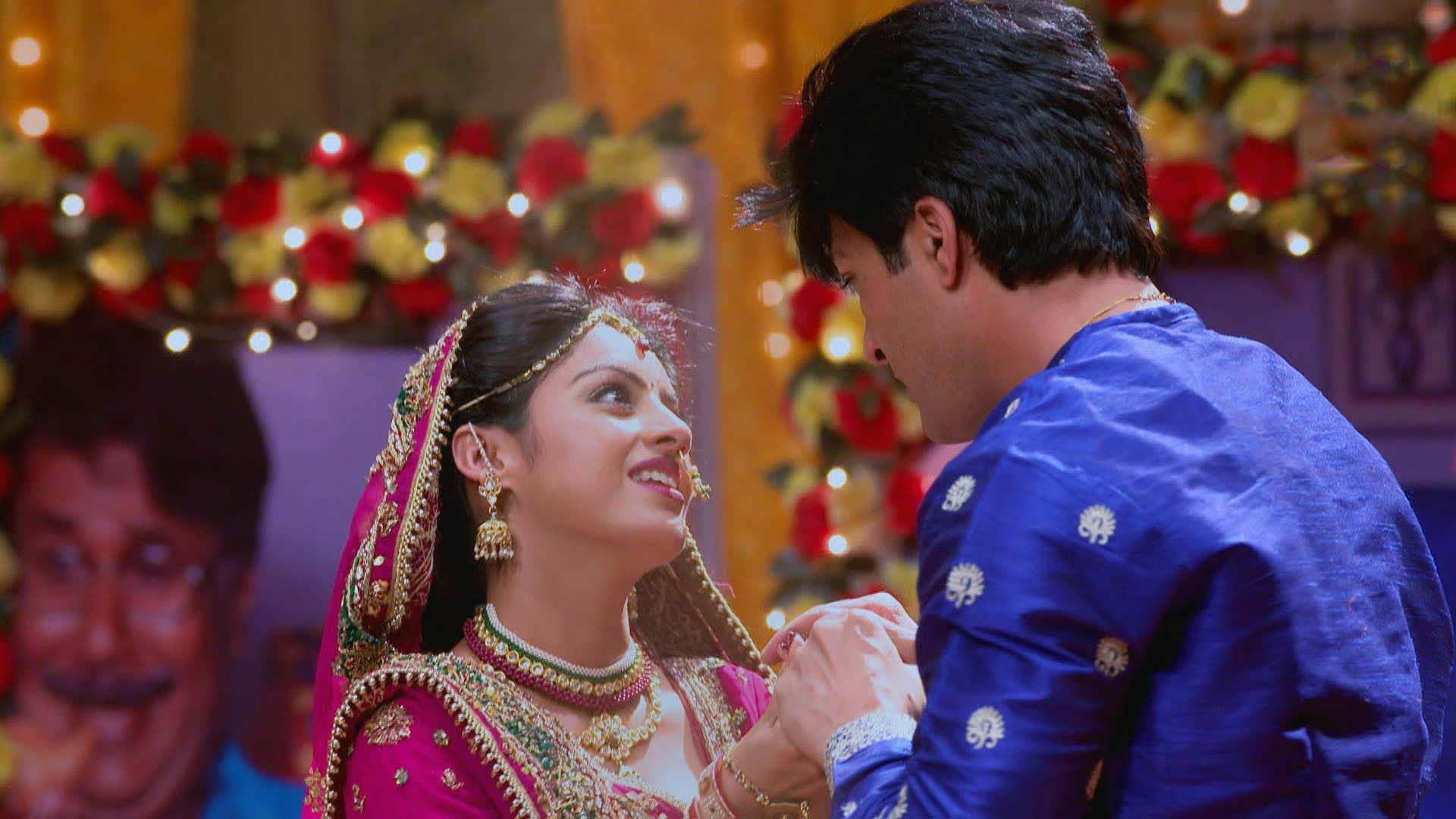 Watch Diya Aur Baati Hum S28 Episode 69 on JioHotstar