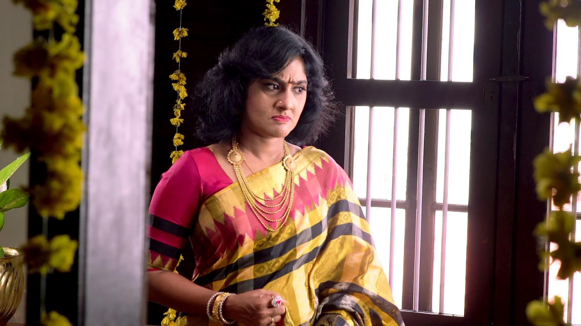 Watch Kasthooriman S1 Episode 2 on JioHotstar