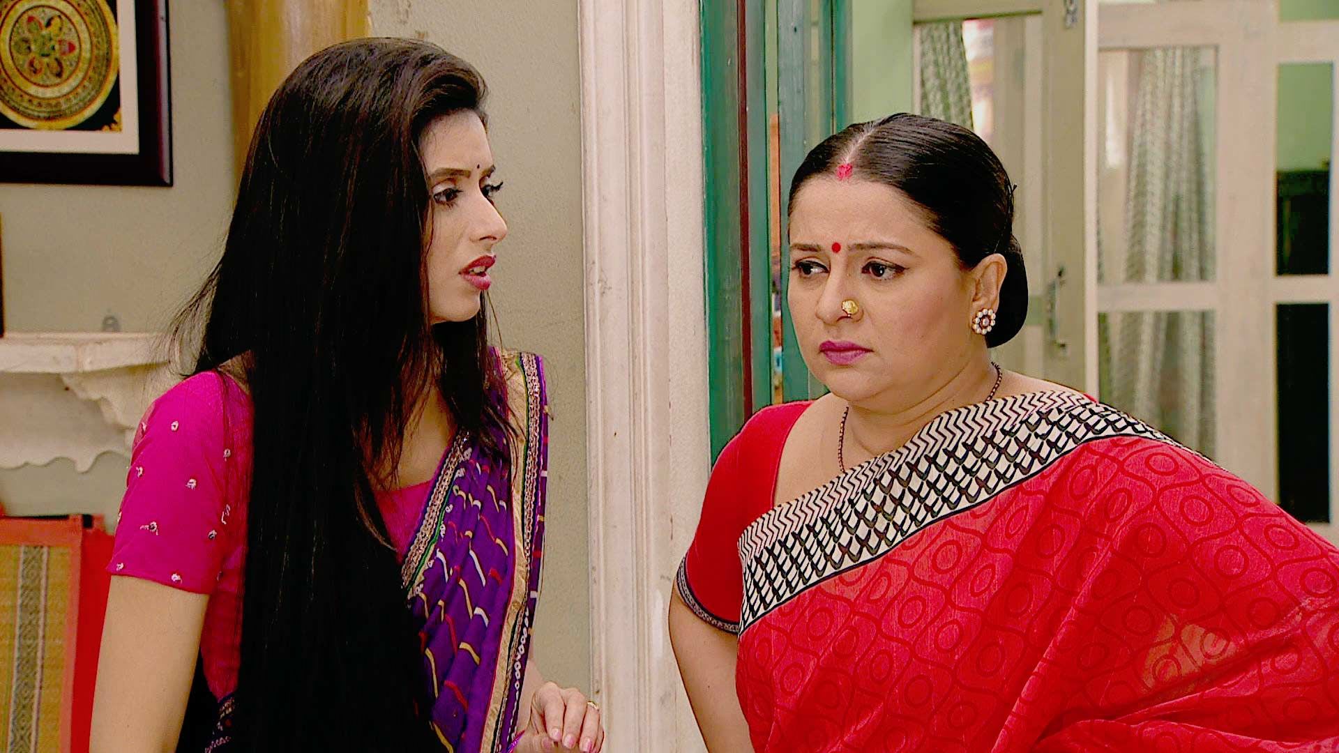 Watch Mere Angne Mein Episode 9 on JioHotstar