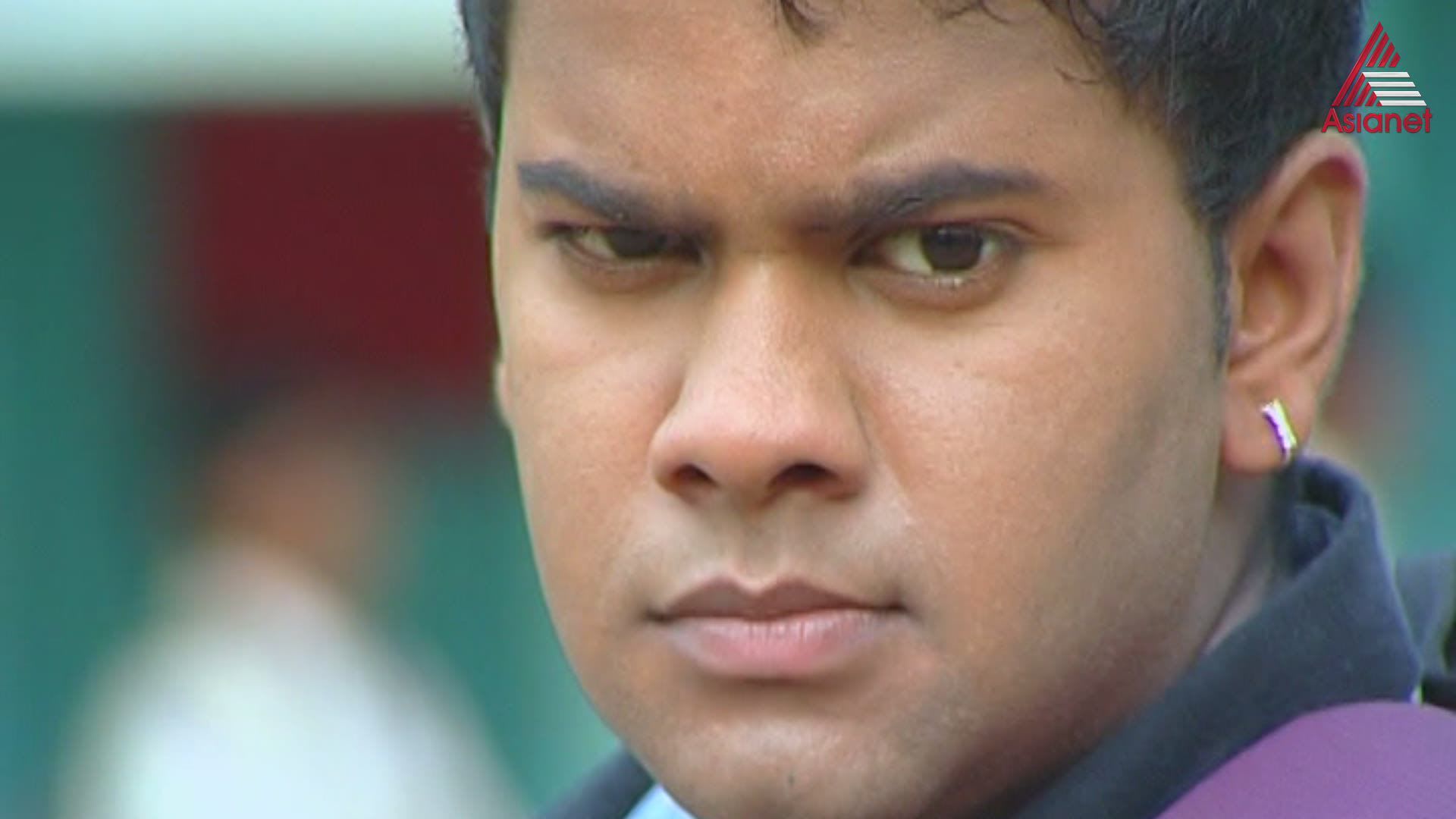 Watch Sakthi Kumar’s behaviour Online