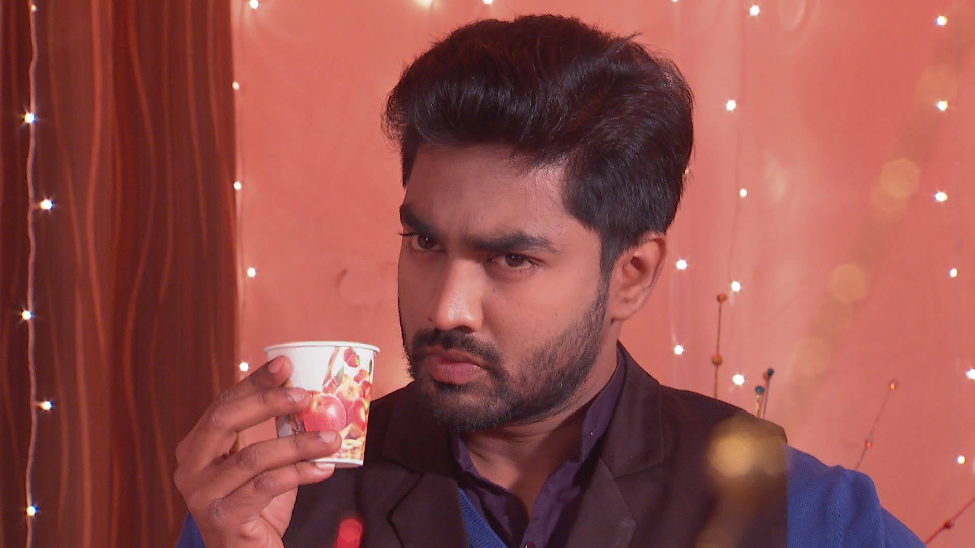 Watch kumkuma-puvvu only on Watcho