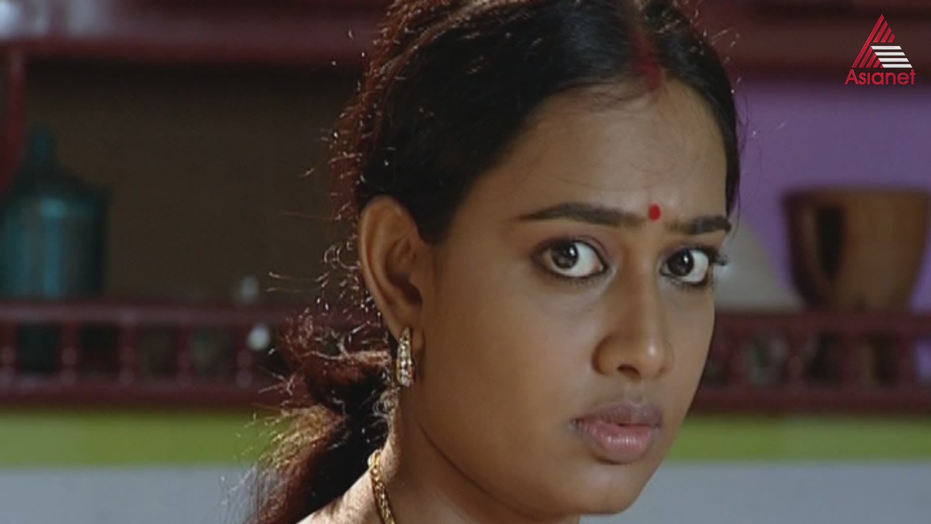 Watch Sthreedhanam S2 Episode 1 on JioHotstar