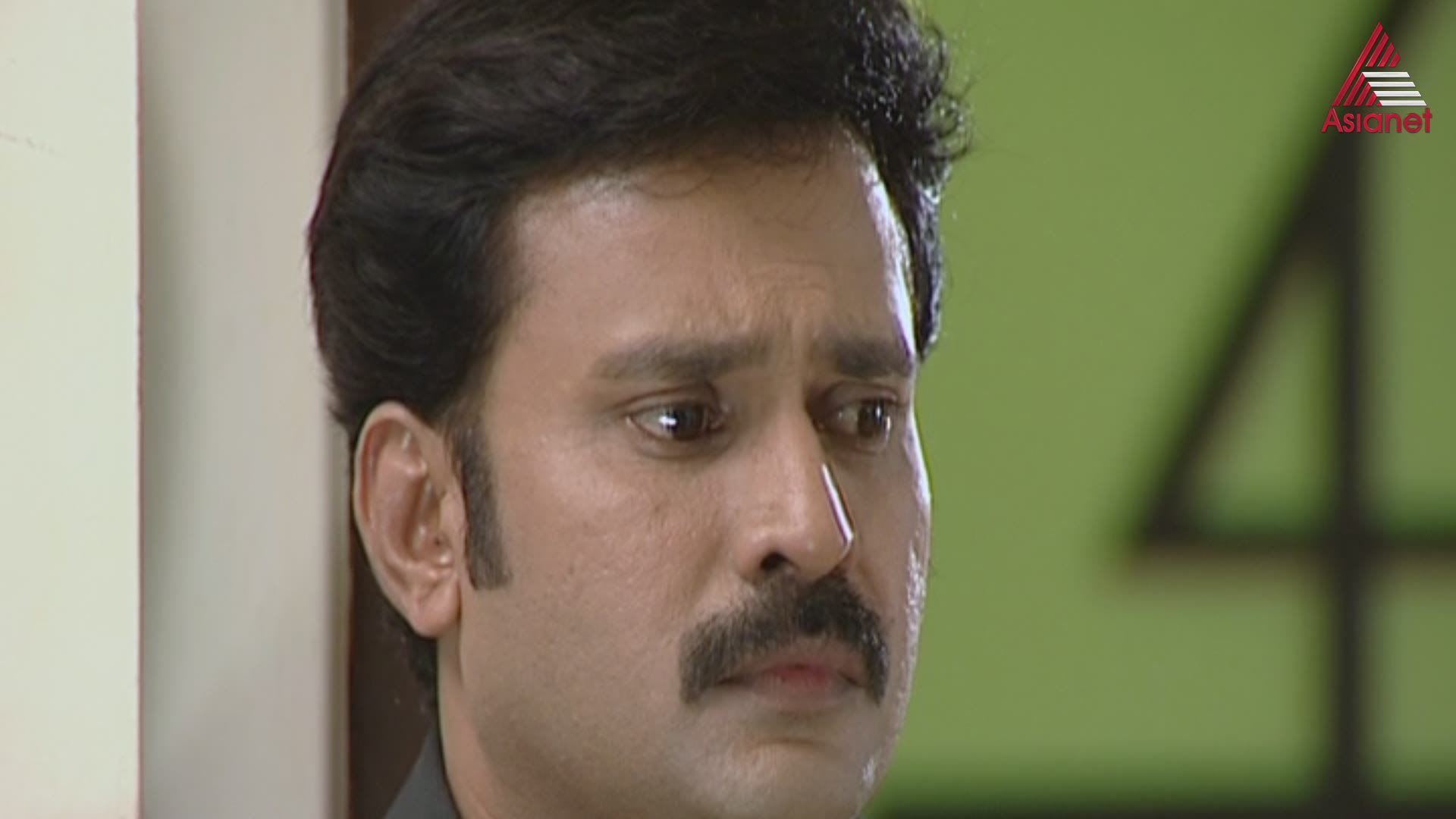 Watch Sethulakshmi visits hospital Online