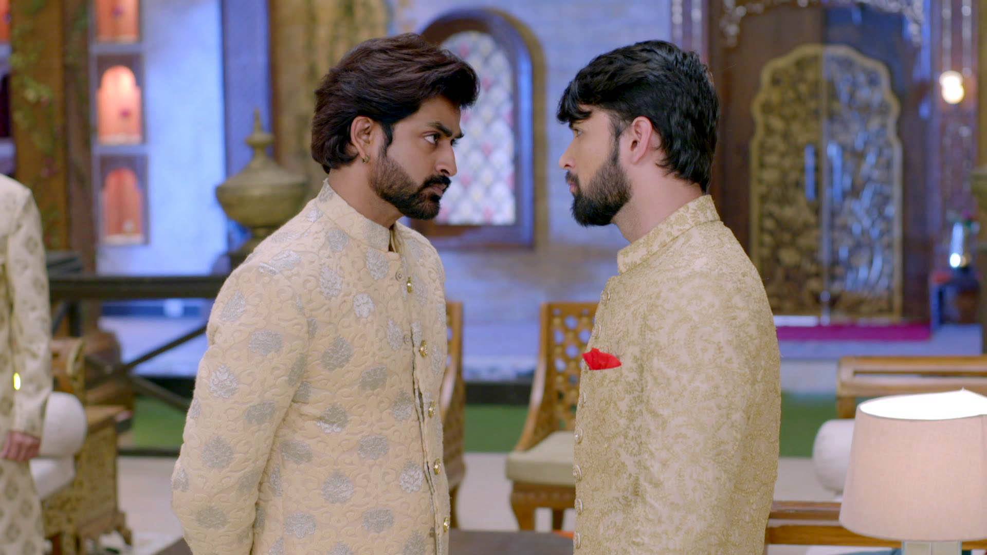 Stream Krishna Reveals His Plan Season 4 Episode 9 – Krishna Reveals ...