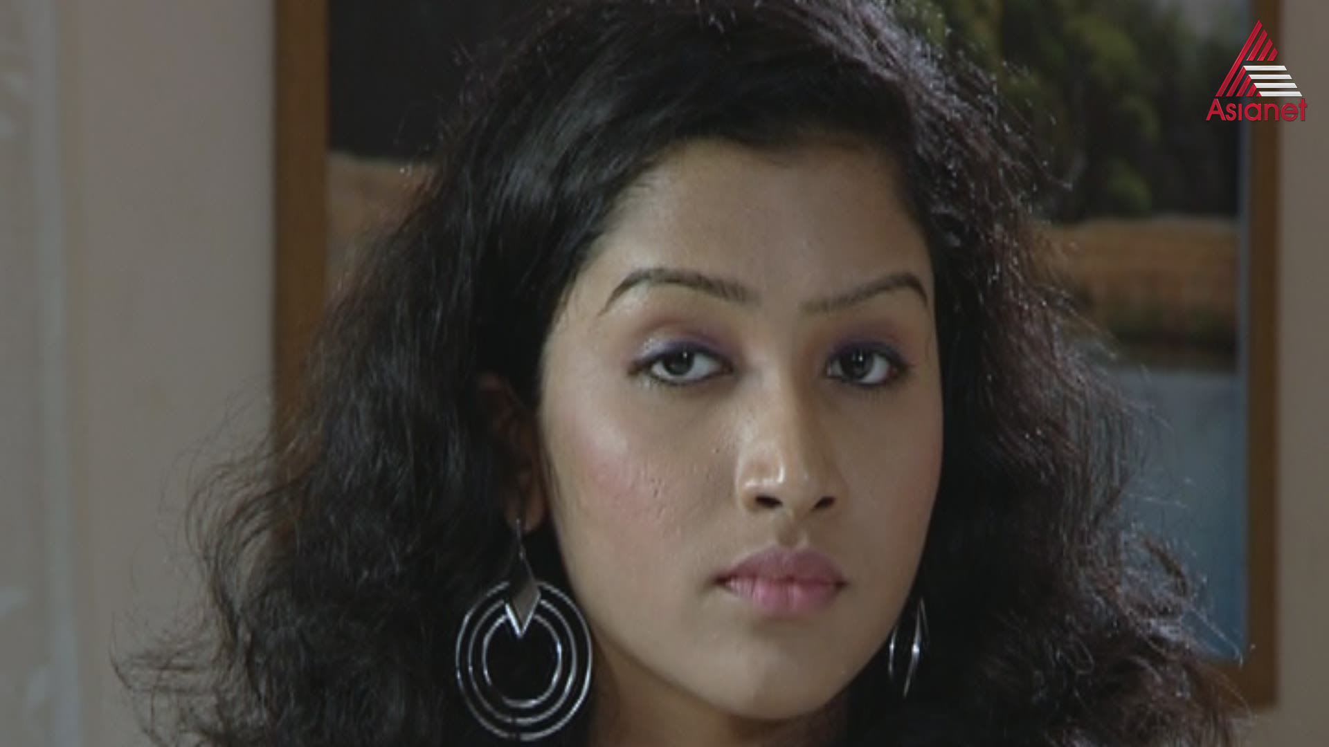 Watch Sthreedhanam S33 Episode 12 on JioHotstar