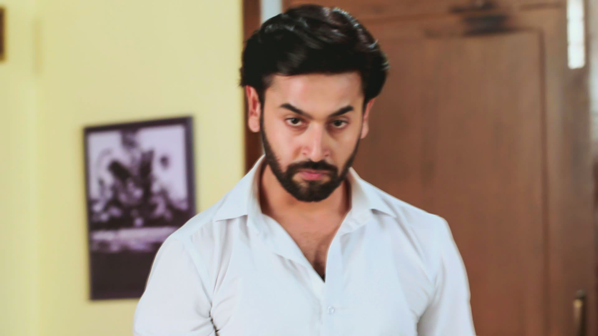 Watch Jana Na Dil Se Door Episode 51 on JioHotstar