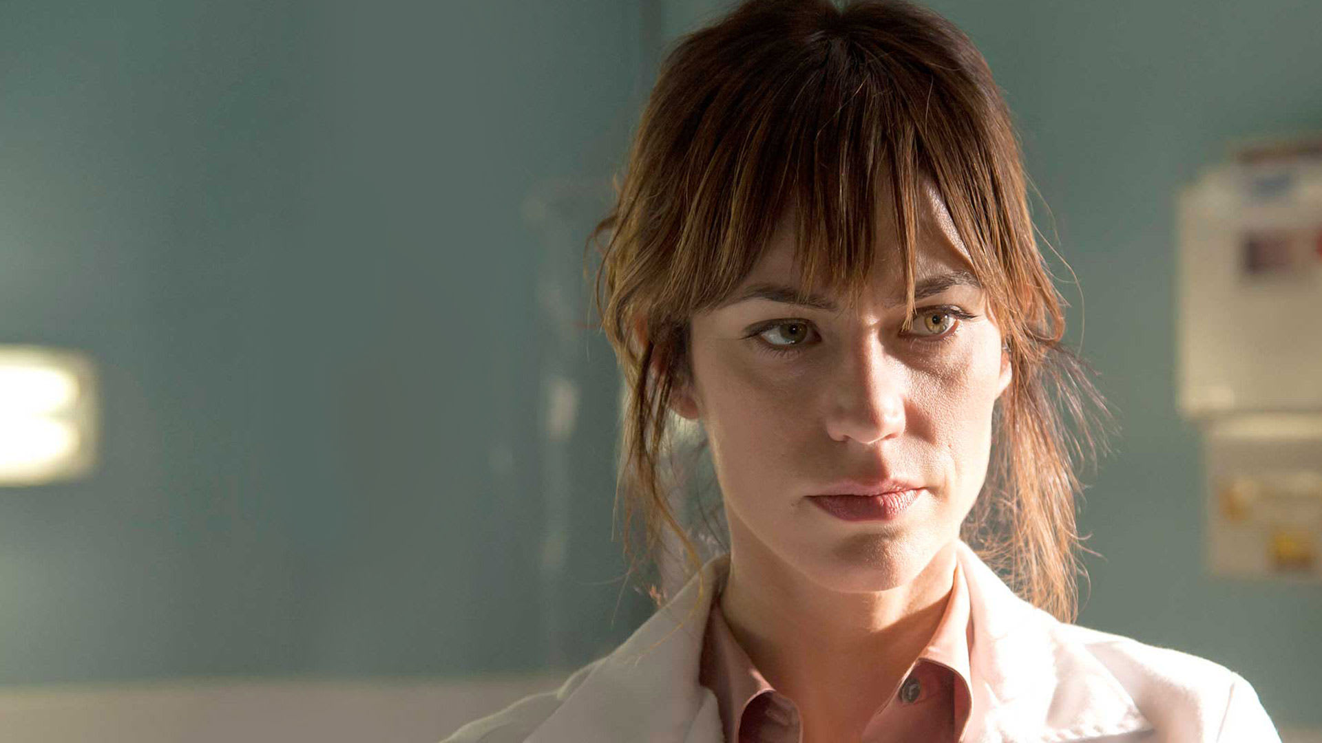 Nonton Small World Season 5 Episode 6 - Small World di Disney+