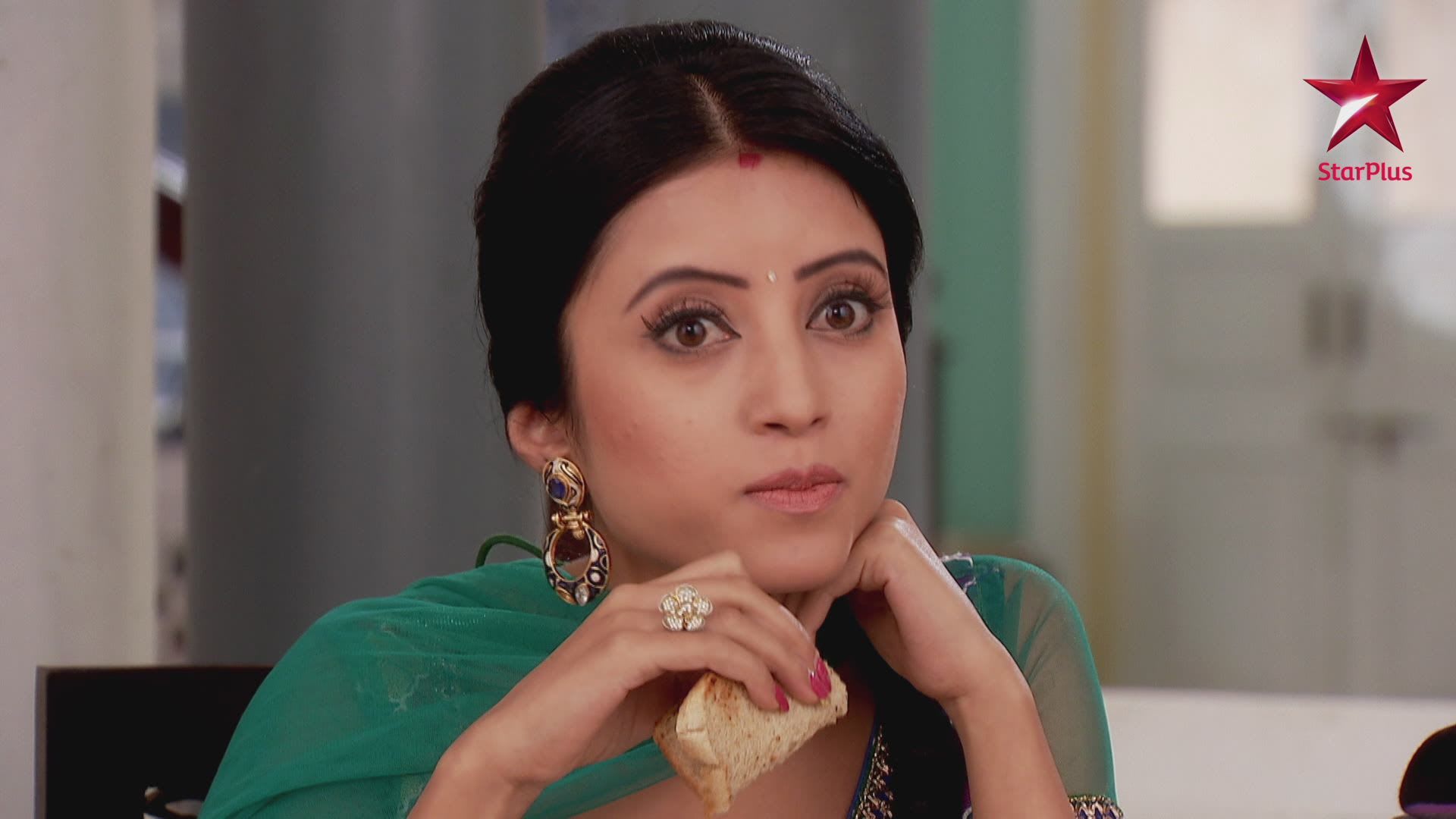 Watch Suhani Si Ek Ladki S7 Episode 36 on JioHotstar