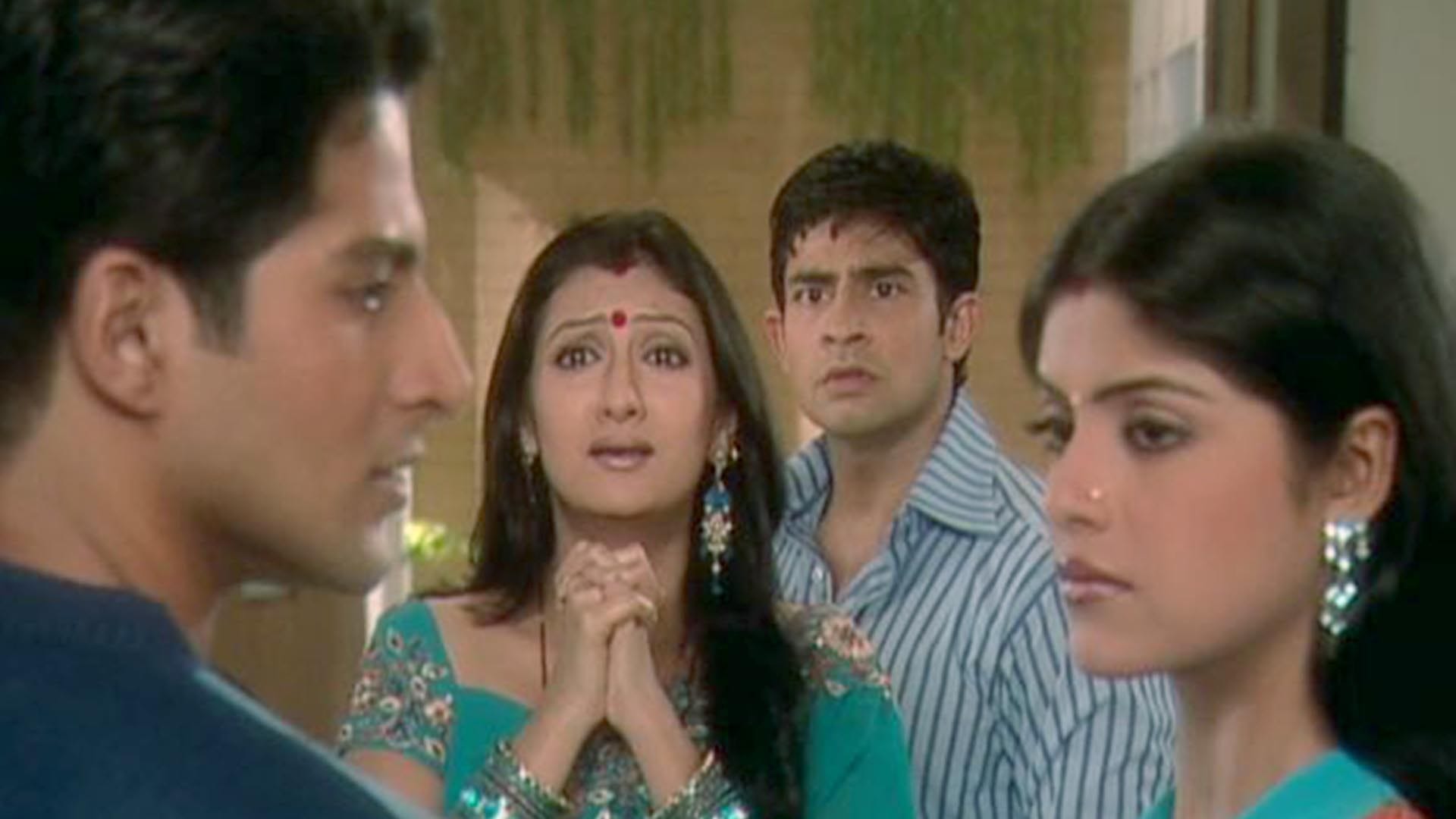 Watch Kumkum - Ek Pyara Sa Bandhan S16 Episode 3 on JioHotstar