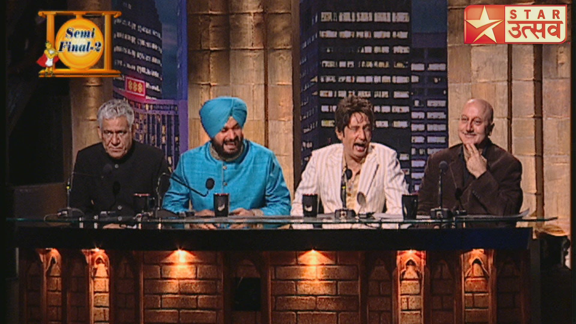 Watch New Episodes of the-great-indian-laughter-series only on Watcho