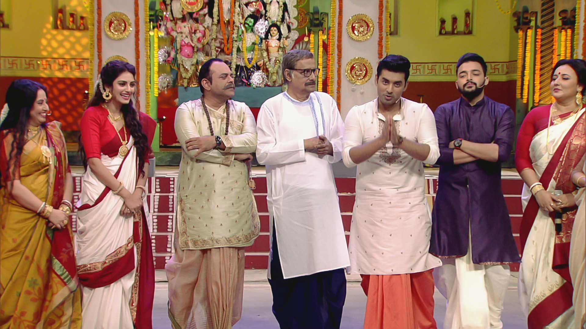 Watch Pujo Jomjomat - Bolo Dugga Maiki Episode 1 on JioHotstar