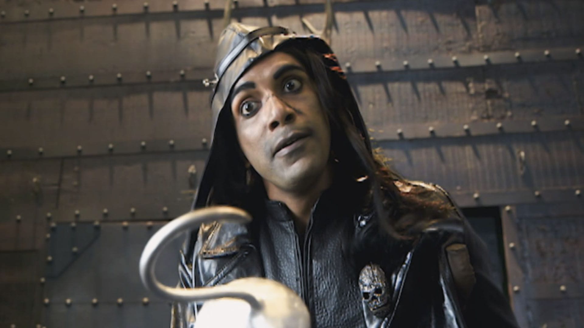 Watch Super Cops Vs Super Villains S1 Episode 111 on Disney+ Hotstar