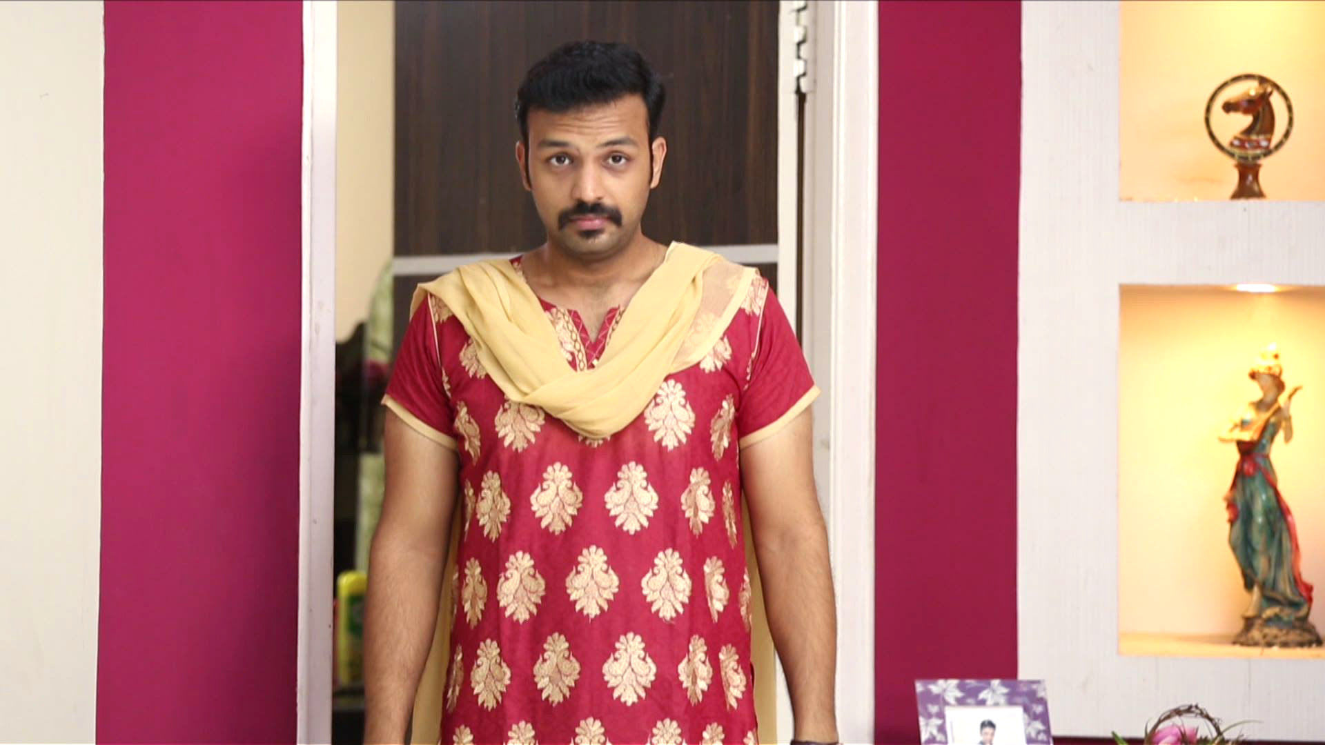 Watch Kalyanam Mudhal Kaadhal Varai S12 Episode 20 on JioHotstar