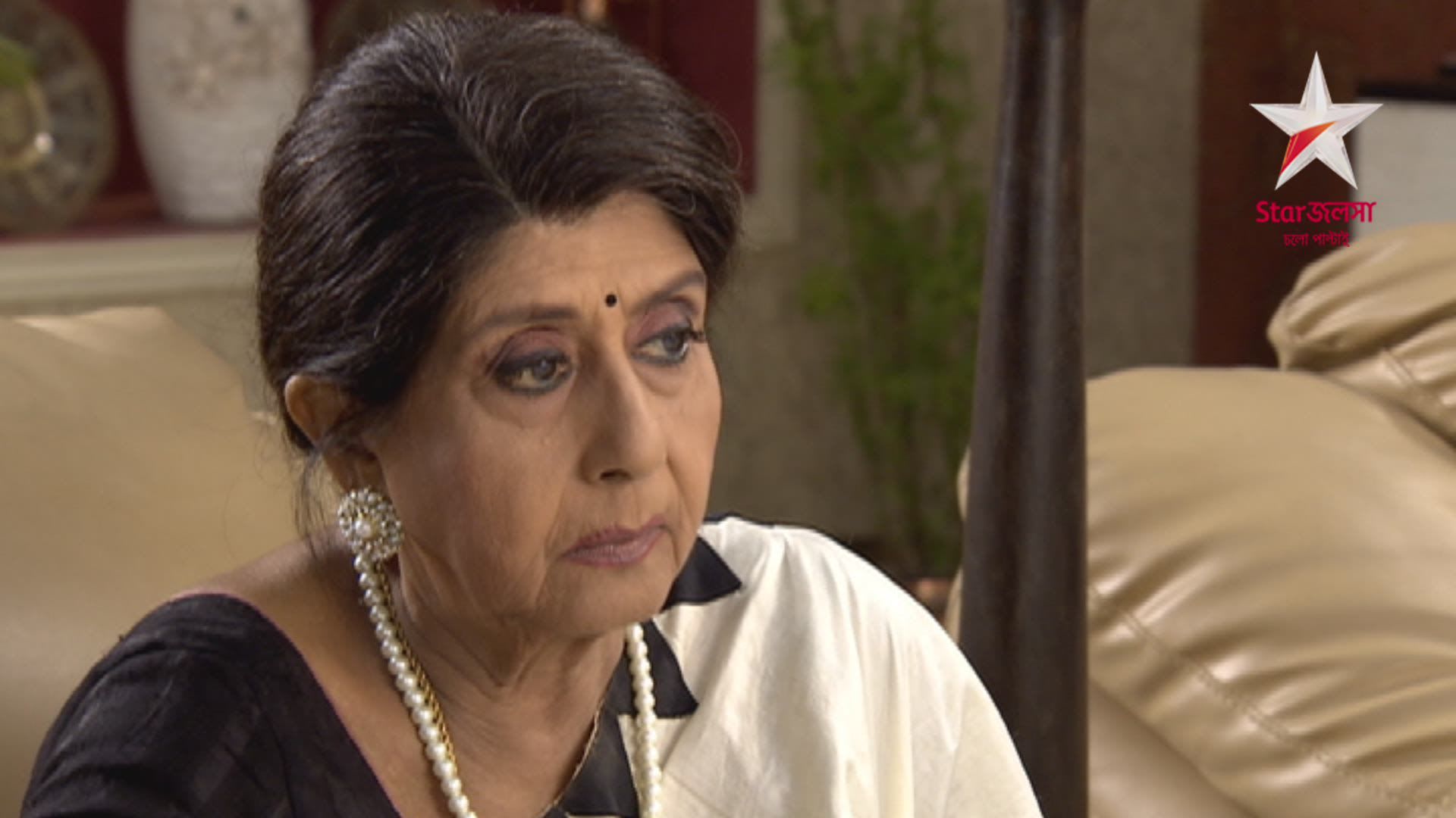 Stream Savitri Devi's past is revealed Season 5 Episode 1 – Savitri ...
