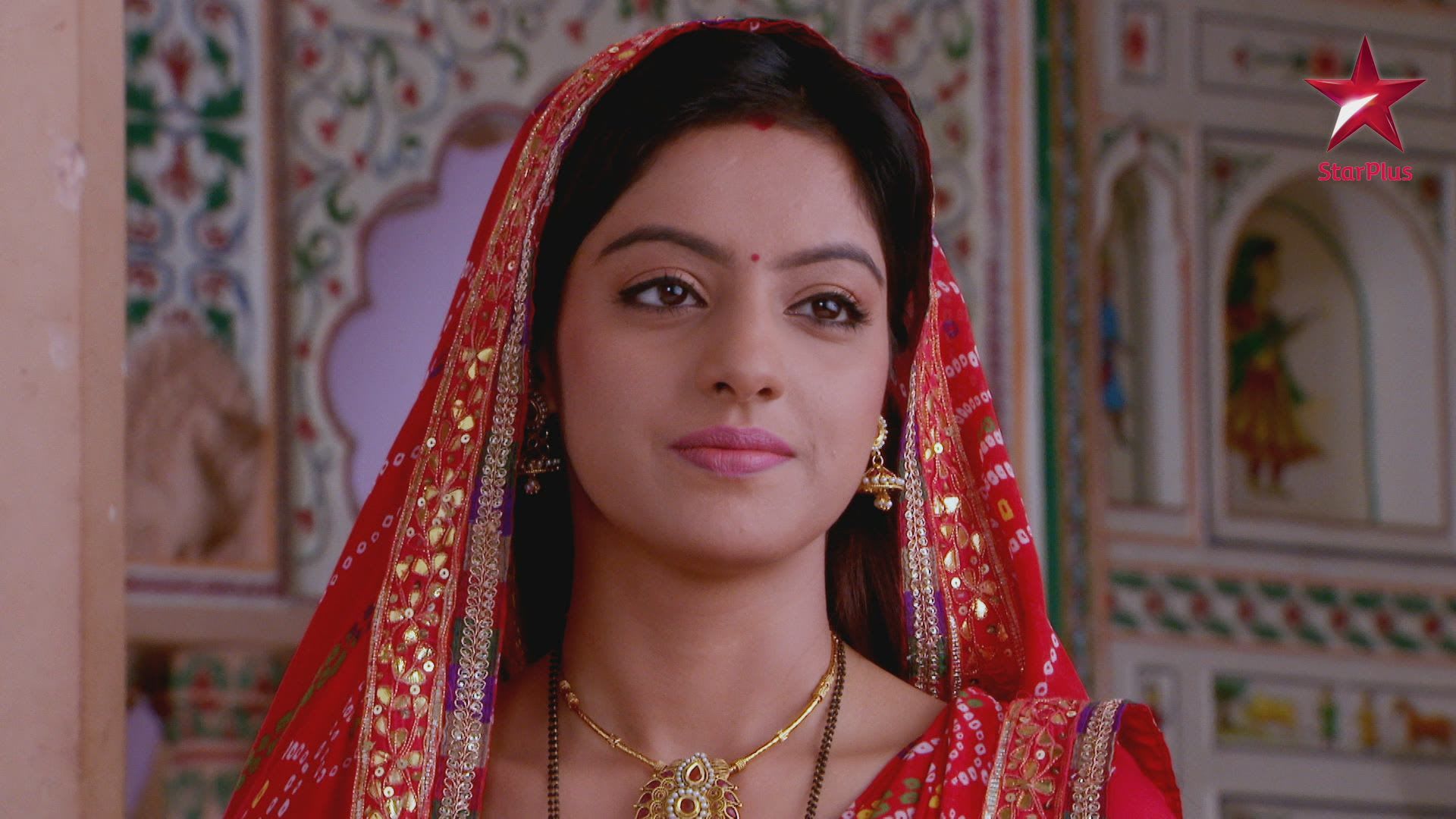 Watch Diya Aur Baati Hum S13 Episode 21 on JioHotstar