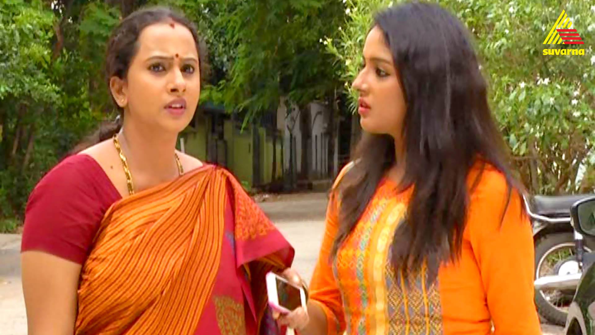 Watch Anthapura S5 Episode 22 on JioHotstar