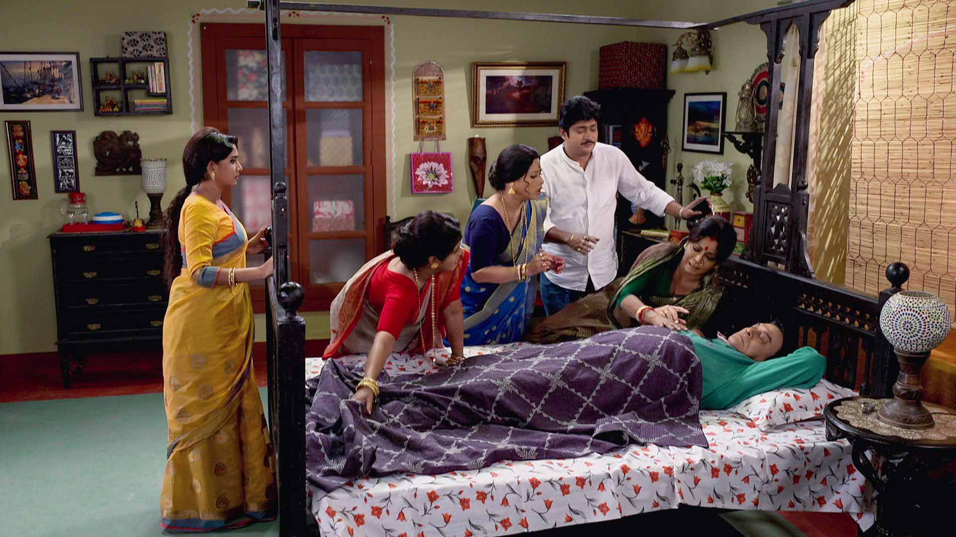 Watch kundo-phuler-mala only on Watcho