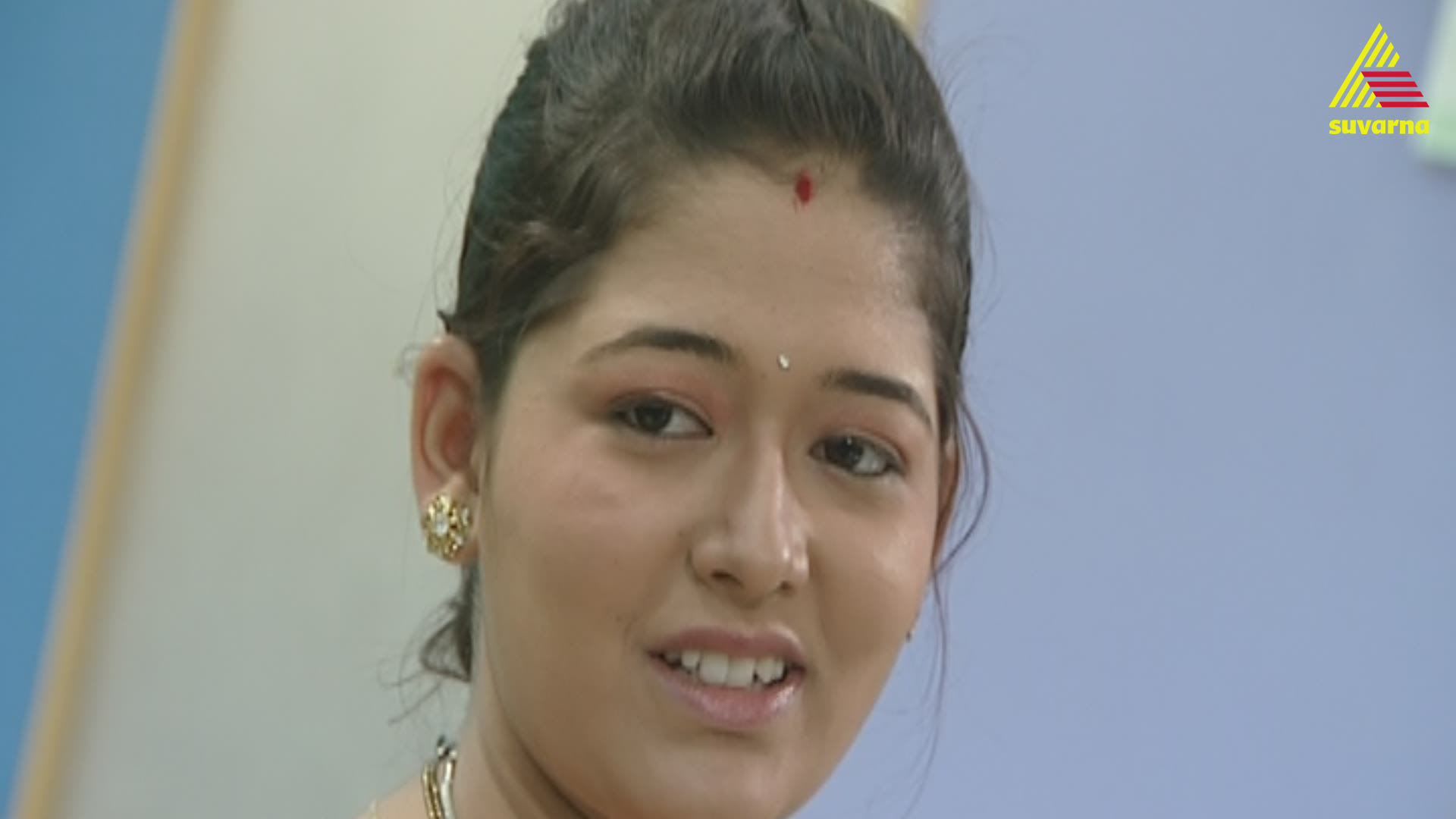 Watch Amruthavarshini - 2012 S8 Episode 14 on Disney+ Hotstar