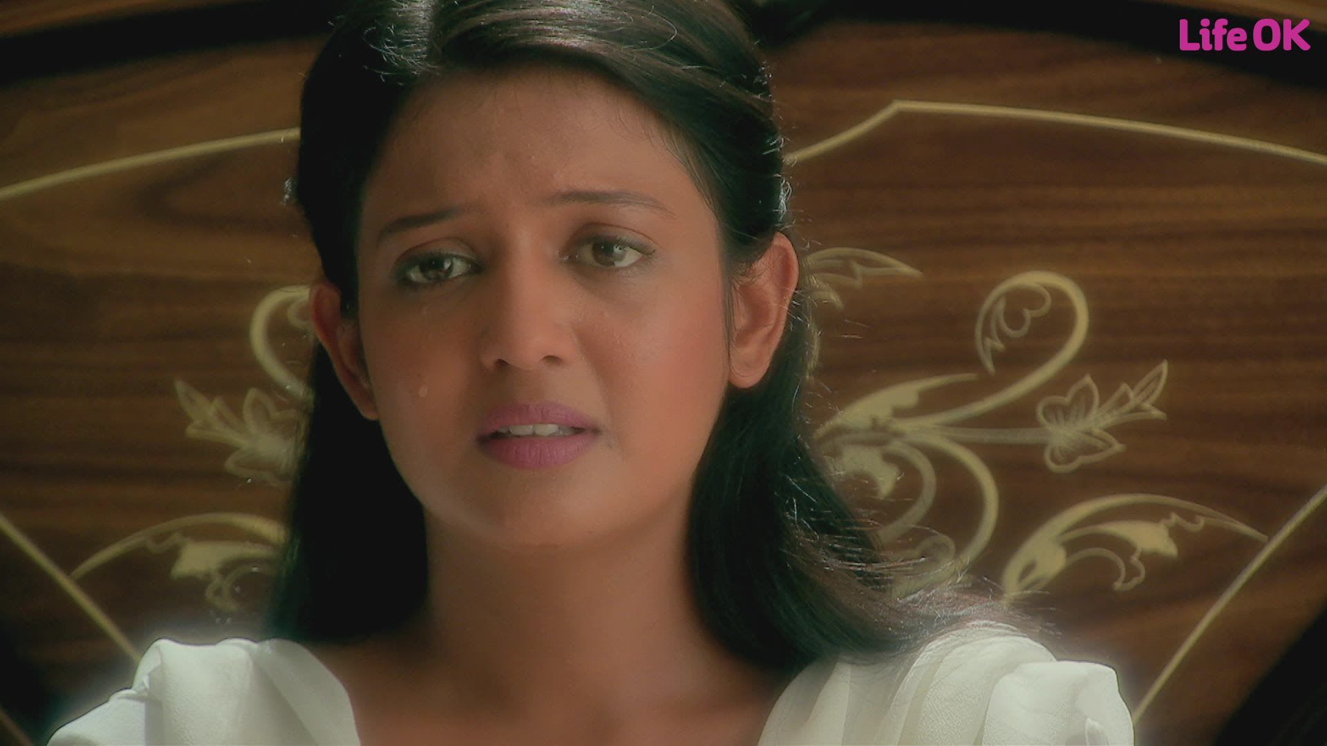 Stream nadaan-parinde Online | Watcho